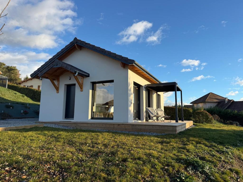 The Eagle's Nest - cosy chalet for two, Jarjayes (precios actualizados ...