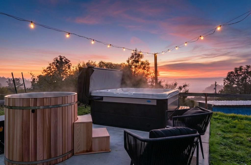 Cold Plunge, Hot Tub, Firepit, BBQ, Pet-Friendly, Sunset Views near ...