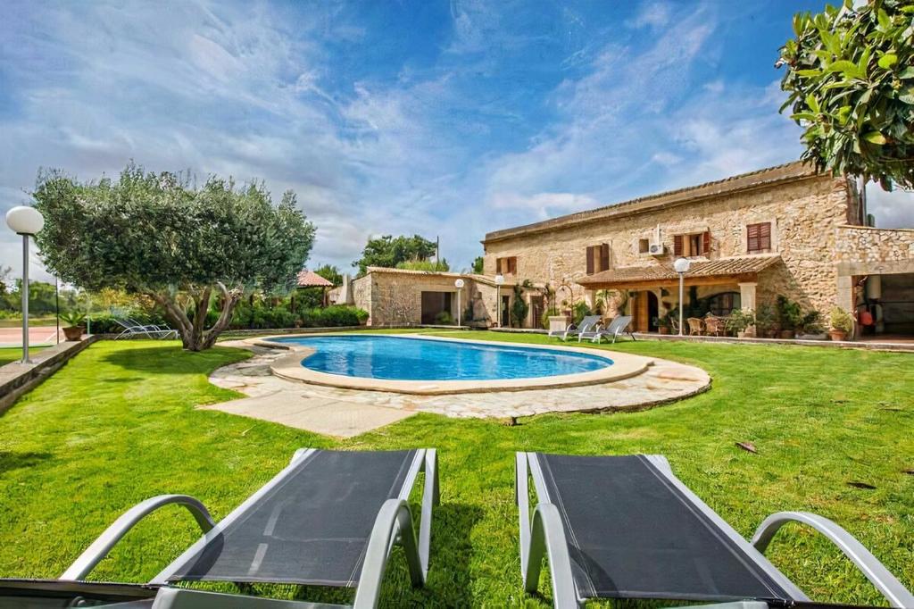 Beautiful Finca Ca SHomo in Tranquil Village, Búger (prezzi aggiornati ...