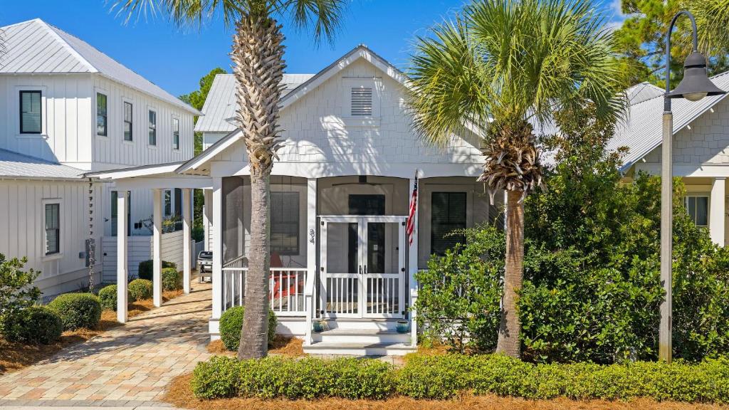 Serene 30A Getaway Steps from the Gulf with BBQ Wraparound Porch 30A ...
