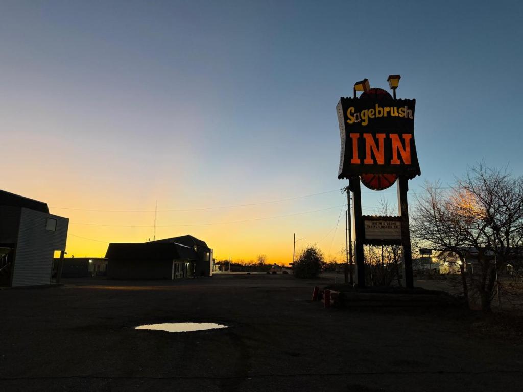 Sagebrush Inn Hotel, Baker (precios actualizados en 2026)