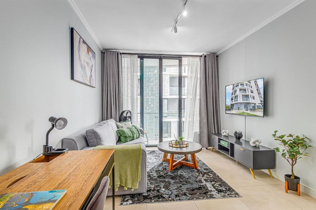 米德蘭的4316 Ellipse luxury Apartment, Waterfall（2026 年最新房價）