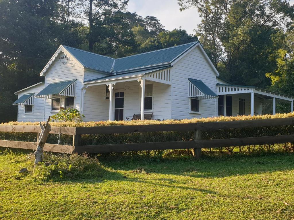 Blue Hills Cottage, Upper Lansdowne (precios actualizados en 2026)
