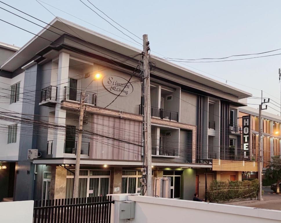 Srinuan living ดิ อัยย์ อาคารศรีนวล, Ban Phraek Sa (preços atualizados ...