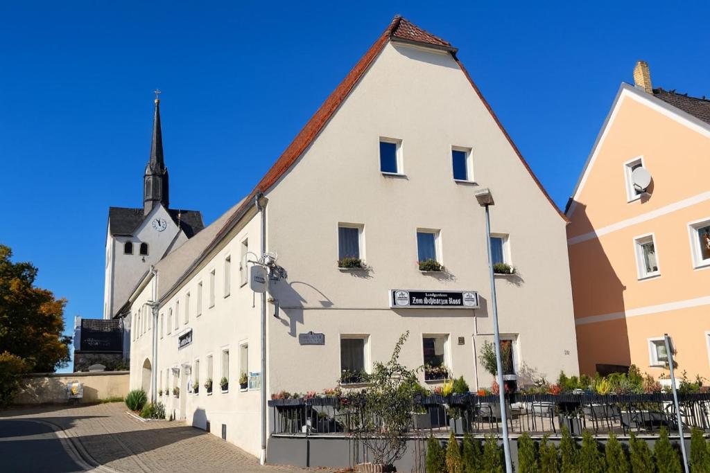 Gasthaus Zum schwarzen Roß, Luppa (bijgewerkte prijzen 2026)