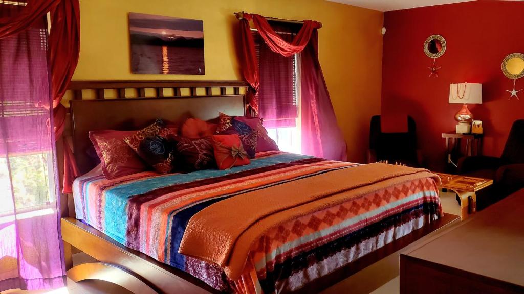 Sharky's Florida Keys Paradise, Big Pine Key (aktualisierte Preise für ...