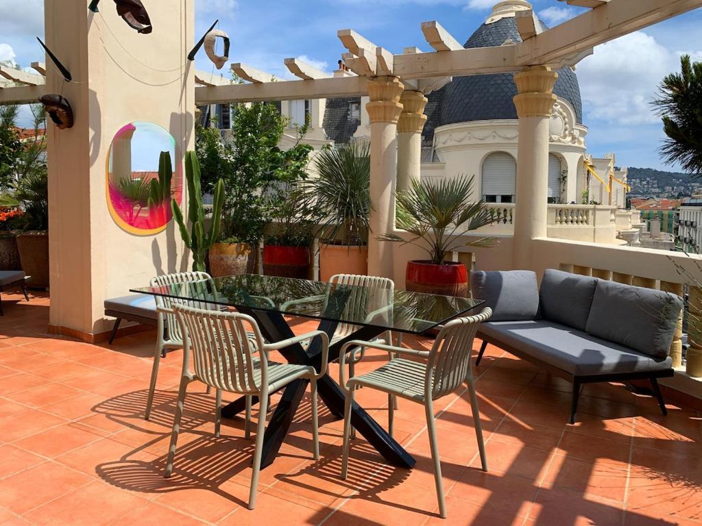 Design et Art - Proche Centre et Terrasse, Niza (precios actualizados ...