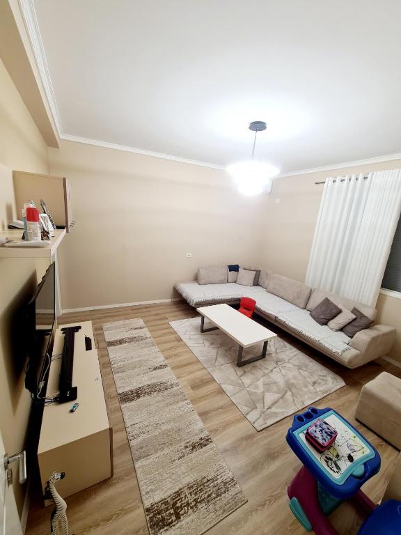 Fabian Home, Tirana (preços atualizados para 2026)