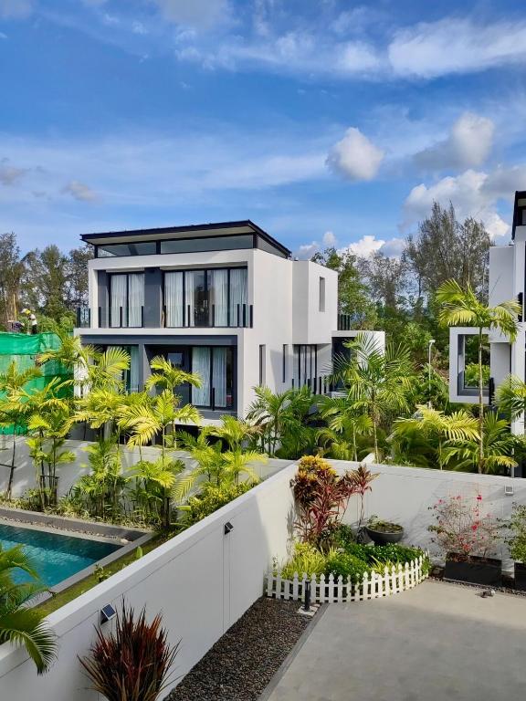 6-Bedroom Villa in Laguna Park 2 Phuket, Ban Phru Champa (updated ...