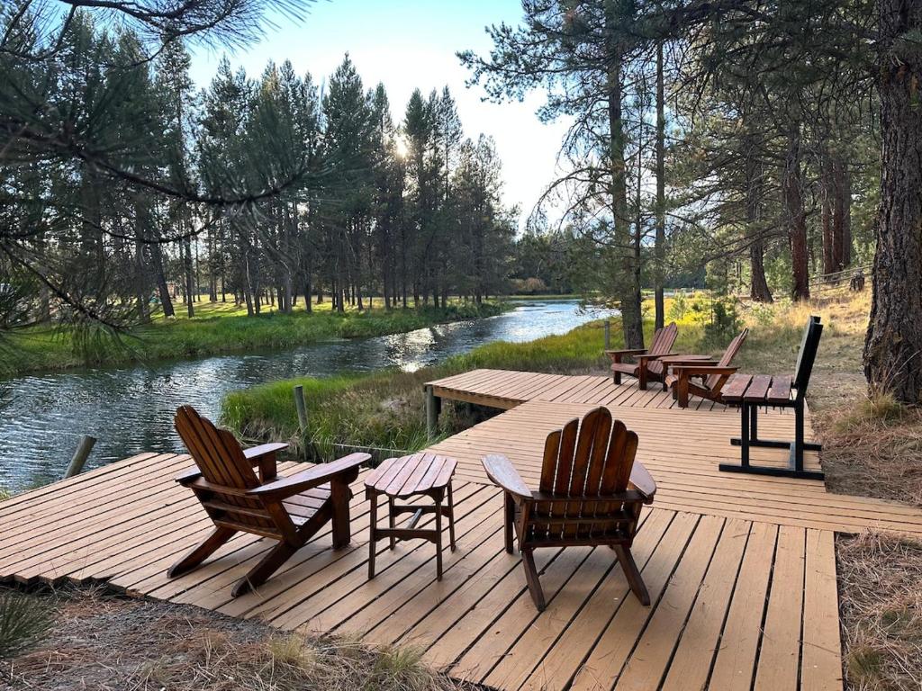 Adventure Retreat in Sunriver, Bend (updated prices 2026)