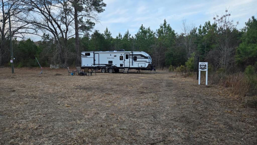 The Pinecone Retreat - Only 1 mile from i95, Latta (tarifs actualisés ...