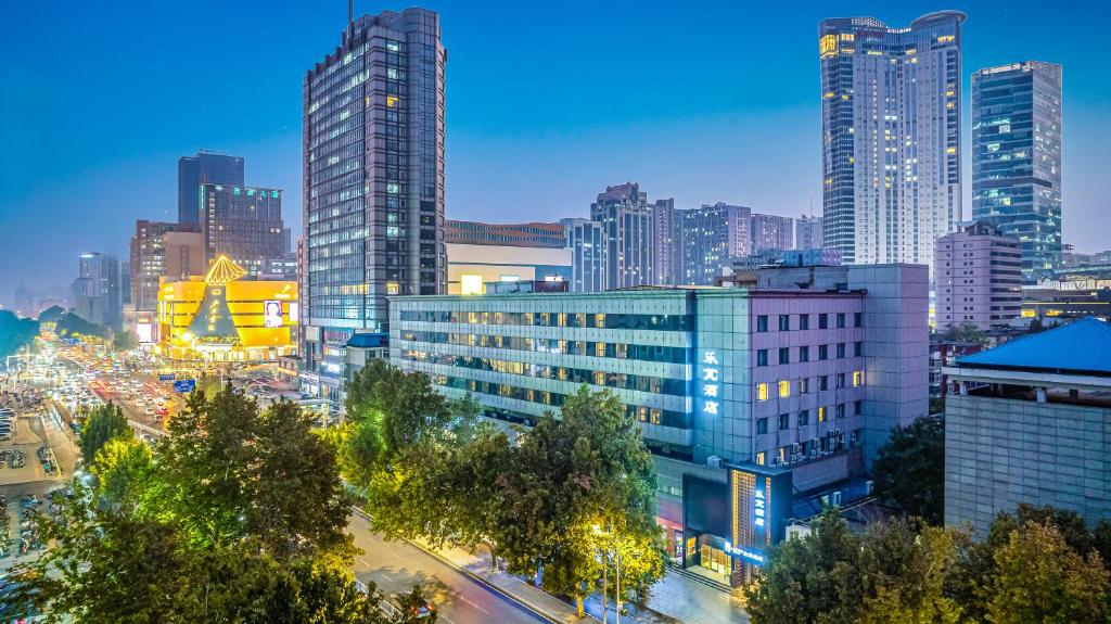 石家庄乐芃酒店Lepeng Hotel - Hebei Museum Letai Center Beiguo Mall Subway ...