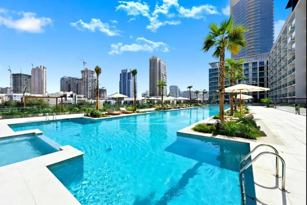 Vogue Binghatti Phoenix JVC near Circle Mall Stylish 1 Bedroom ...
