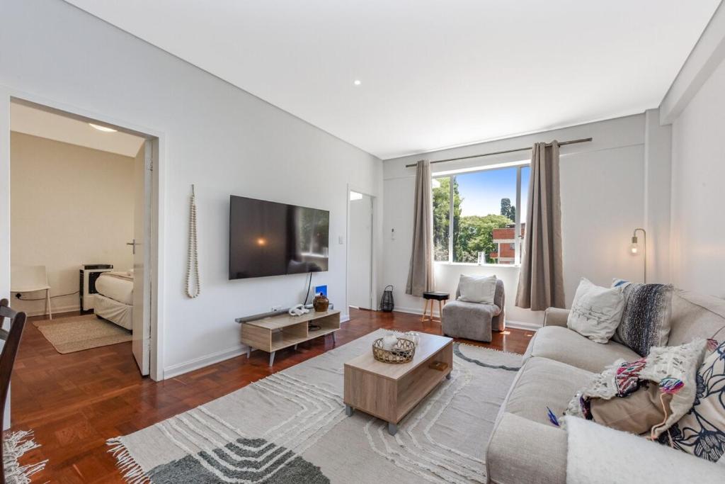 Sunny & Secure Rosebank Apartment, 요하네스버그 (2026년 최신 요금)