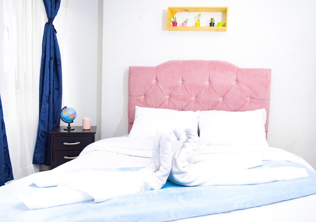 Azeron Group SAS, Bogotá (precios actualizados al 2026)