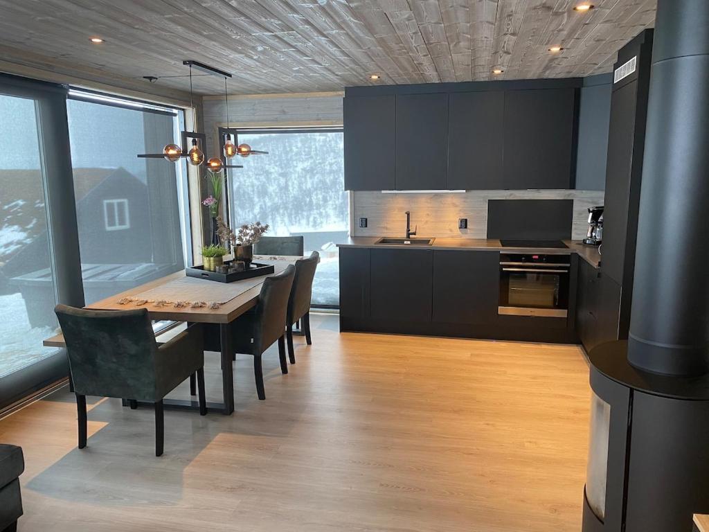 Modern cabin in Rauland with Panorama view, Torvetjørn (precios ...