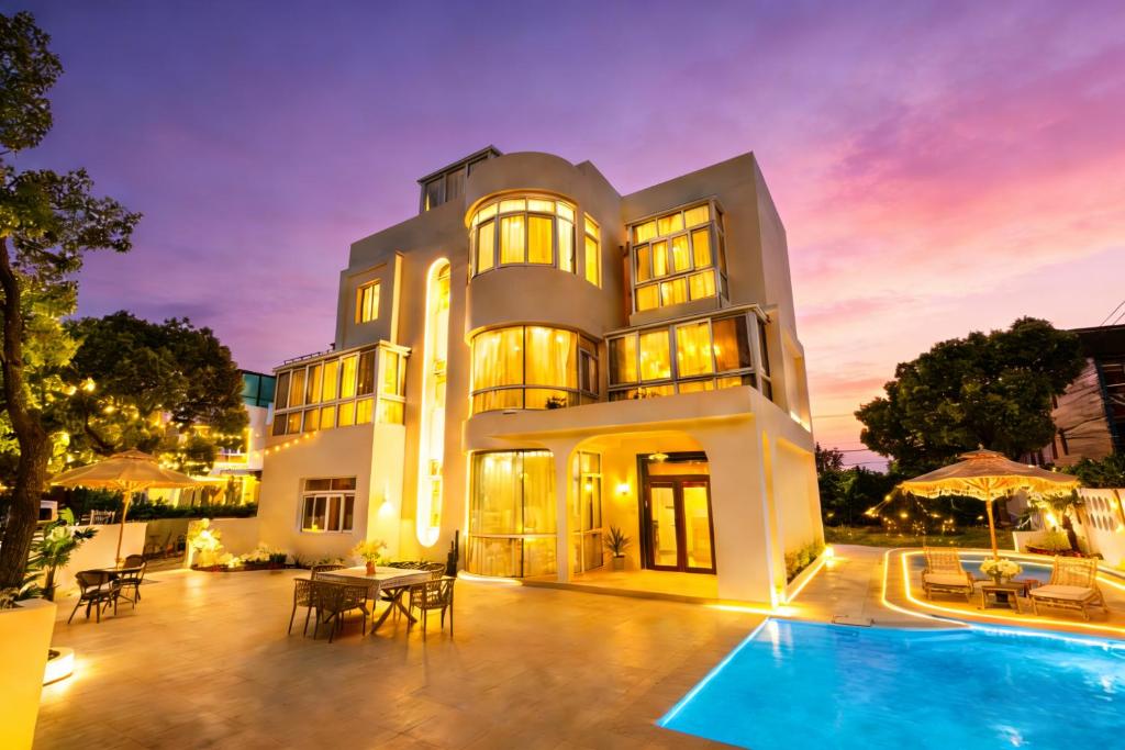 上海觅应觅舍泳池别墅酒店迪士尼乐园店, Shanghai (harga terbaru 2026)