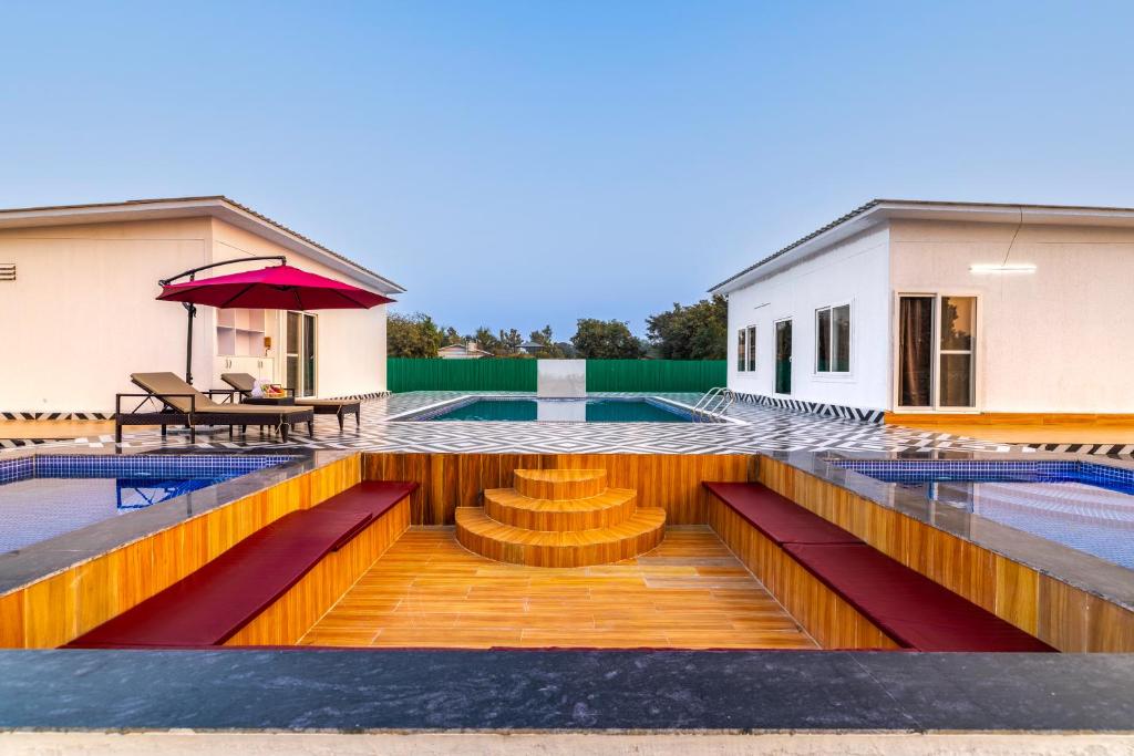The Krishna Farm Pet-friendly 2-BHK Farmhouse With Private Pool ...