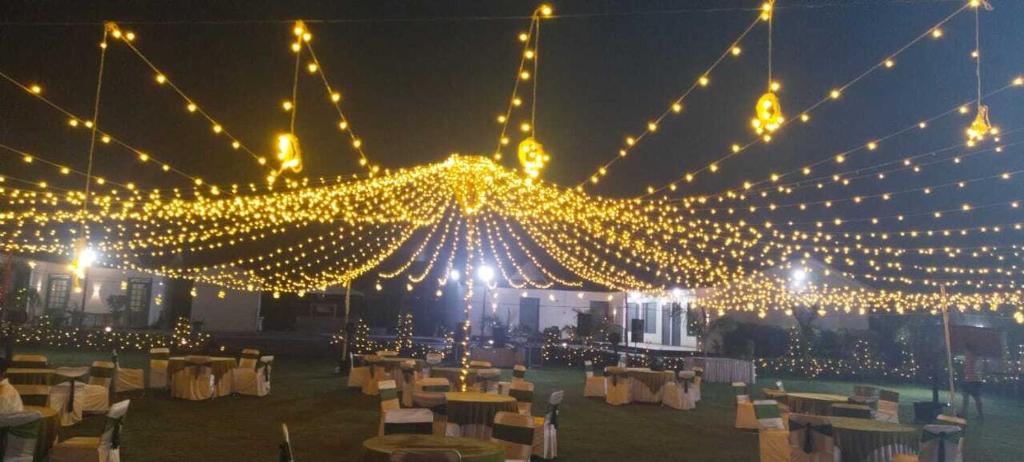 Javitri Farmhouse, Jāmb (precios actualizados 2026)