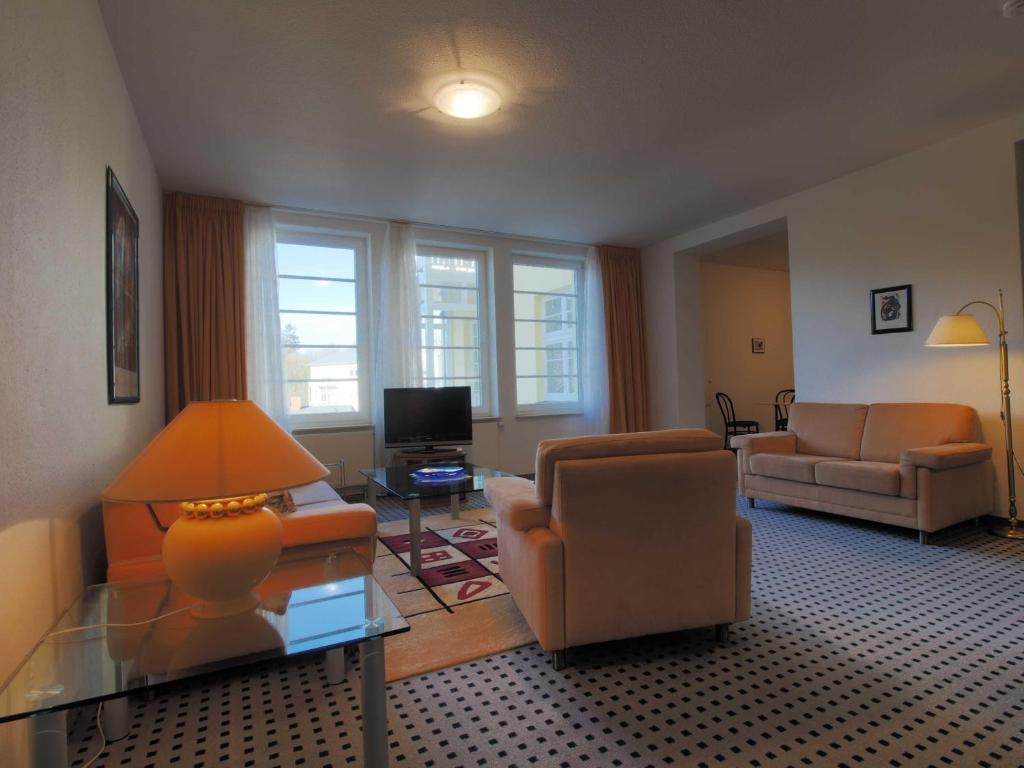 屈赫隆斯博爾恩的Residenz Unter den Linden 15 idyllisch gelegen（2026 年最新房價）