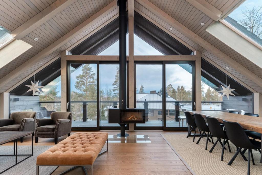 Naava Chalet 401 Penthouse - Järvinäköala ilta-aurinkoon, Ahtari ...