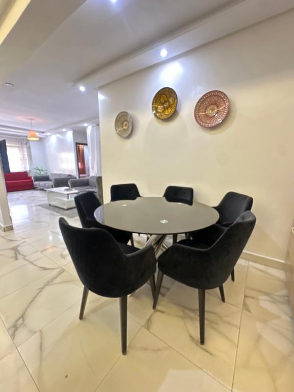 Chiraz appartement 7 min tgv, Tanger (tarifs actualisés, 2026)