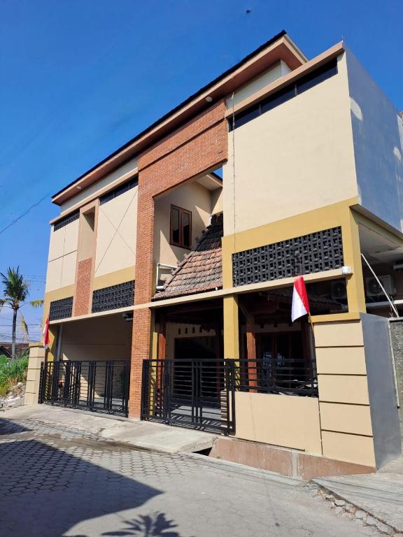 Kost 3R Anggajaya -, Kejayan (tarifs actualisés pour 2026)