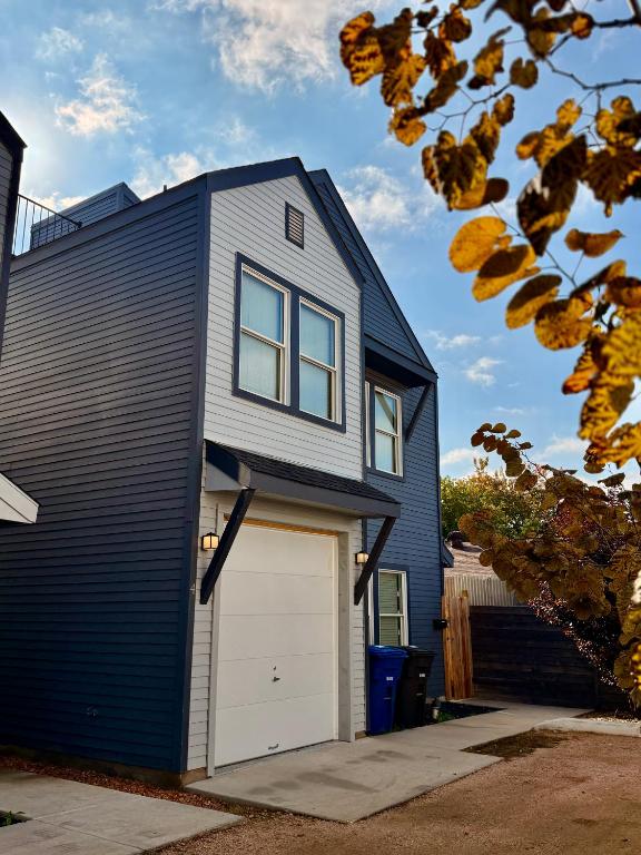 Downtown SATX Riverwalk, Alamo, Alamodome, San Antonio (prisene ...