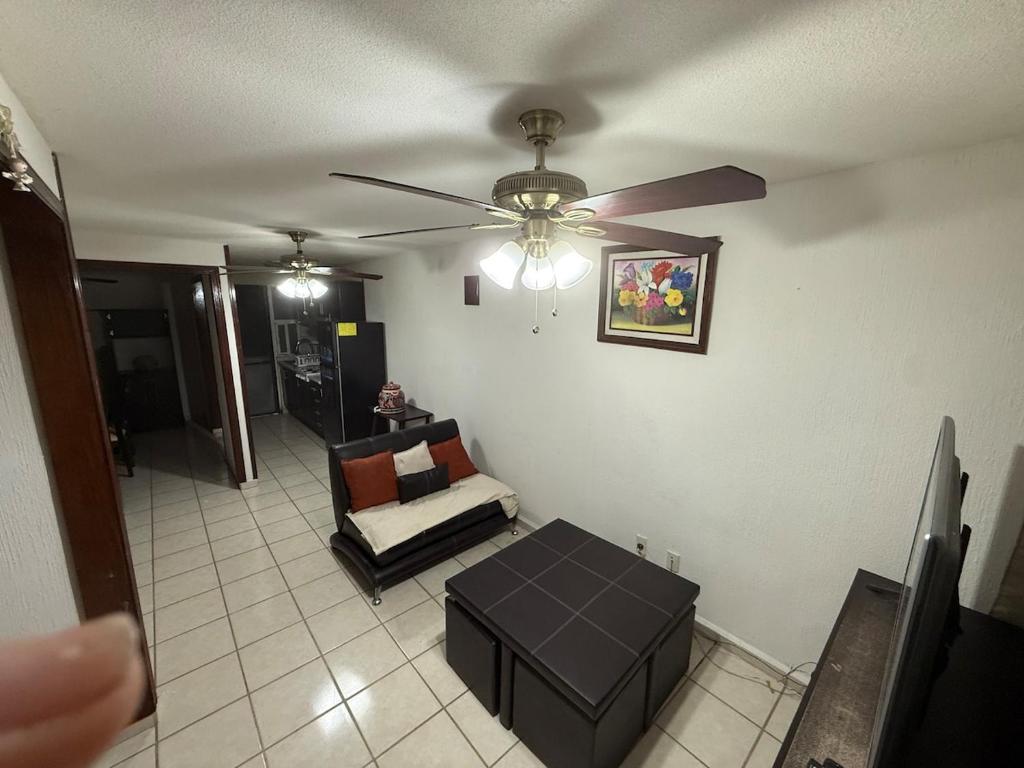 Bonita casa dos pisos al Sur de León gto, Santa Gertrudis (ažurirane ...