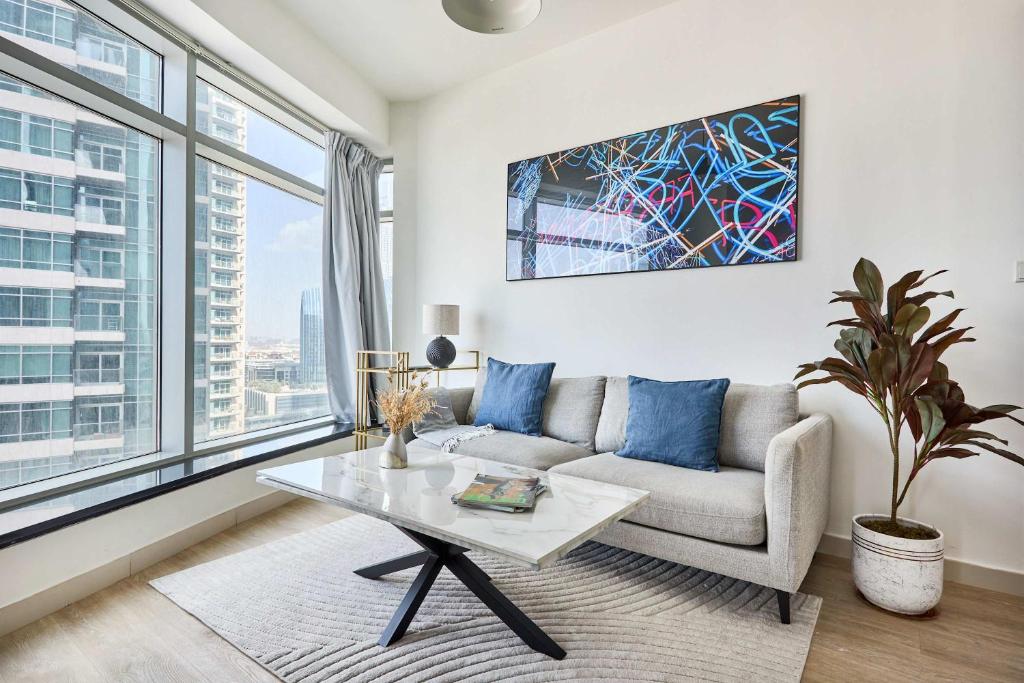 Frank Porter - Loft Tower West, Dubai (harga terbaru 2026)