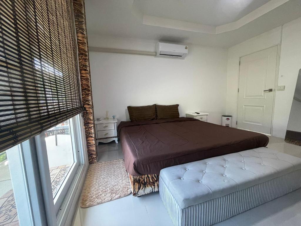 Lee Red House Homestay, Ban Ao Salat (updated prices 2026)