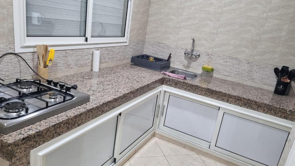 Appartement moderne à 10 minutes du stade Moulay Abdellah, Temara ...