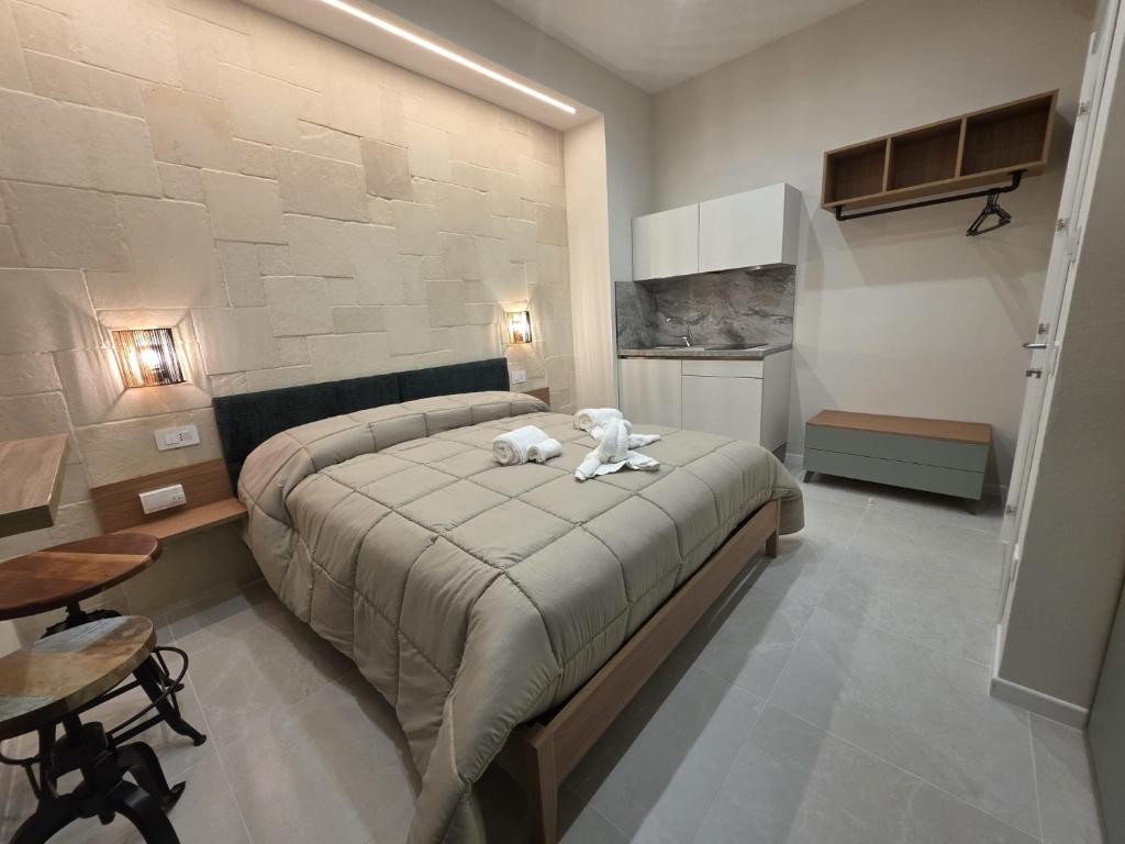 Flag, Torre del Greco (updated prices 2026)