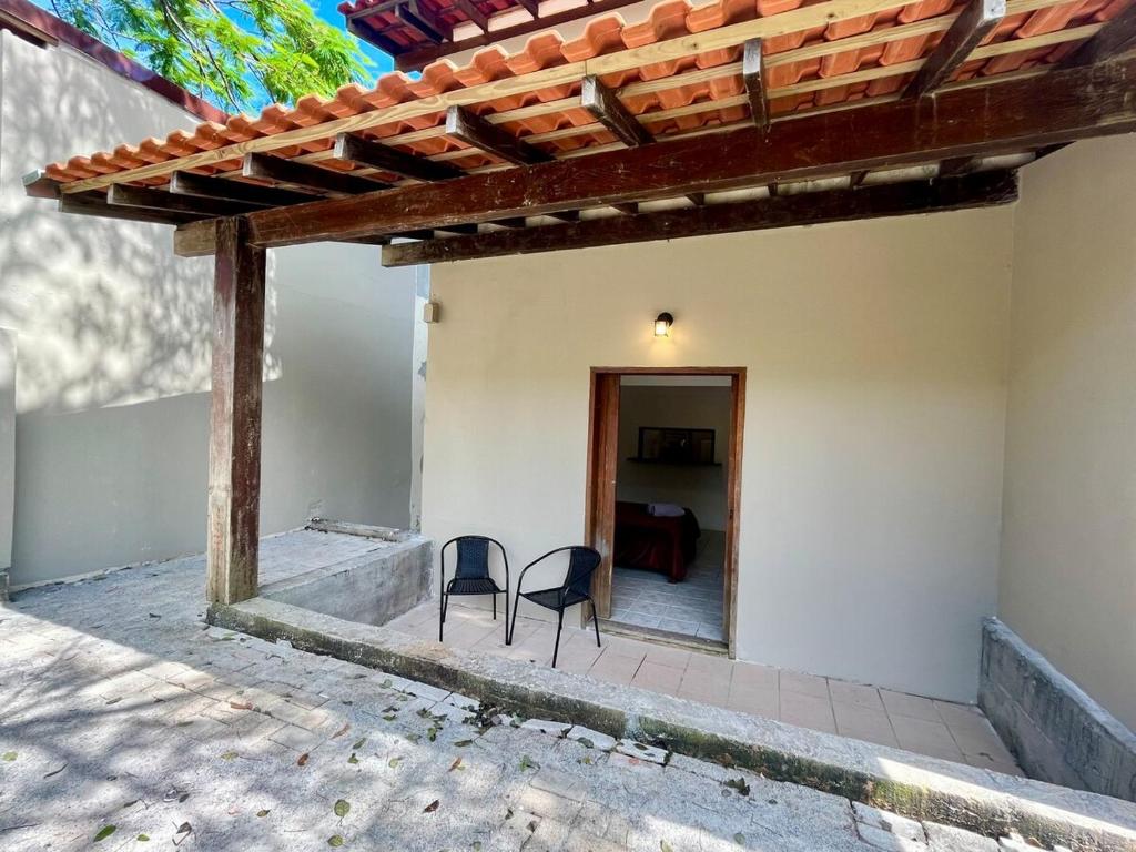 No Coração da Guarda do Embaú com Cozinha e AC, Paljosa (ažurirane cene ...