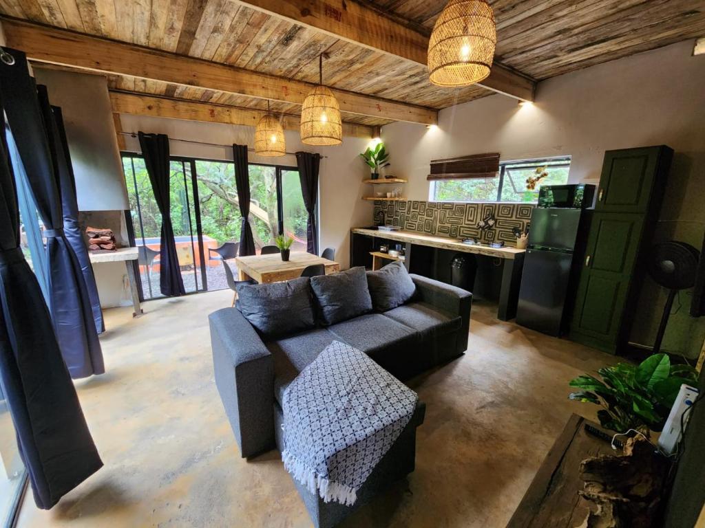 Hartbeest Bush Stay #25, Hartbeespoort (harga terbaru 2026)