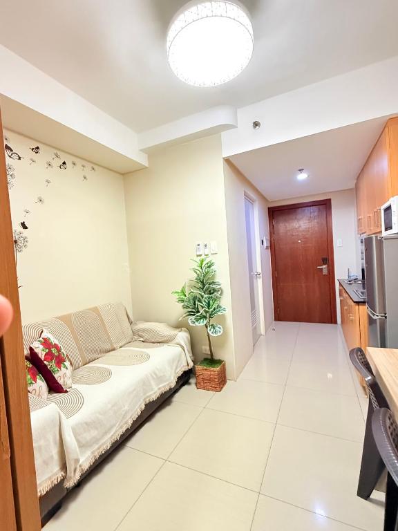 Zeth's Place at Shell Residences Near MOA and NAIA, Манила (актуальные ...
