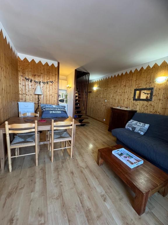 Duplex au pied des pistes de ski - Armazan, Saint-Lary-Soulan ...