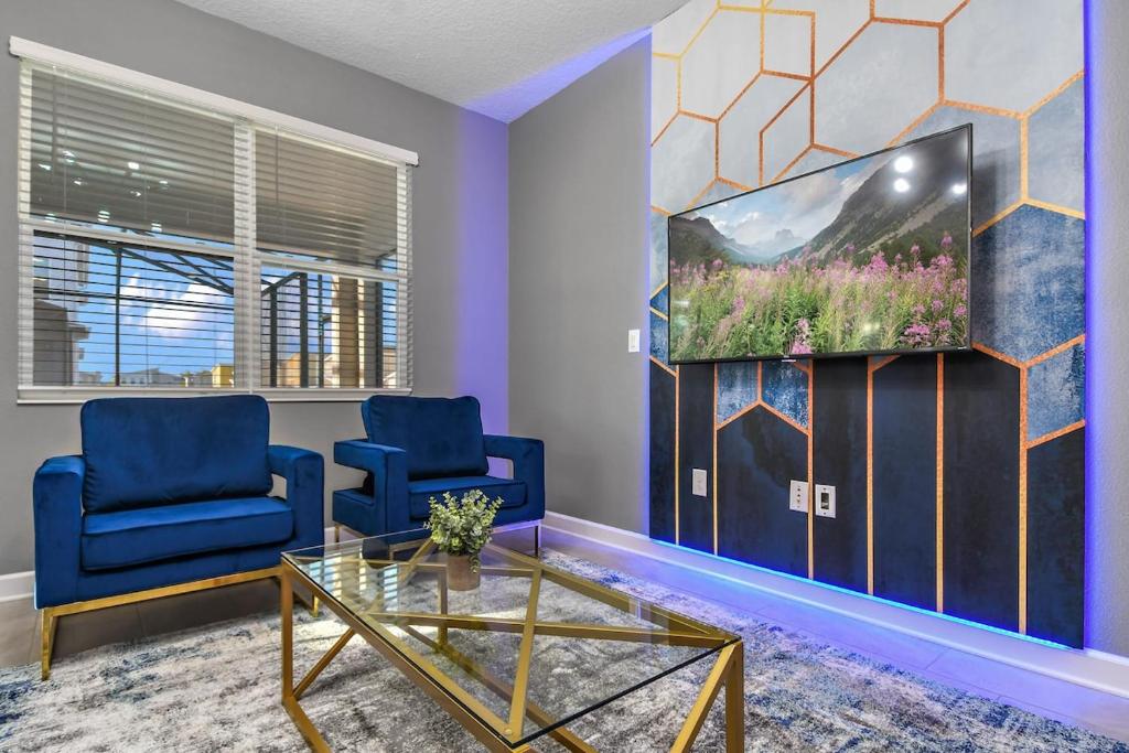 Close to Disney! Pool/Spa/Game & Movie room!, Kissimmee (tarifs ...