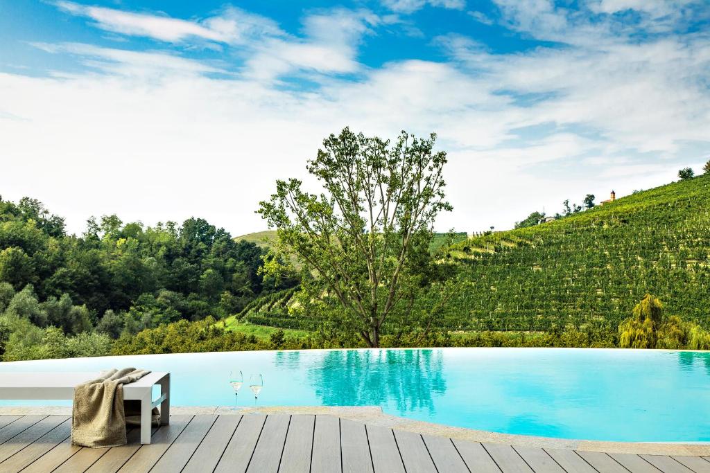 Réva Resort, Monforte dʼAlba (prezzi aggiornati per il 2025)