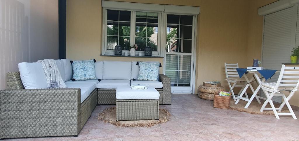 Harrison Homes Oasis, Pergola and Garden, Praga (precios actualizados 2026)