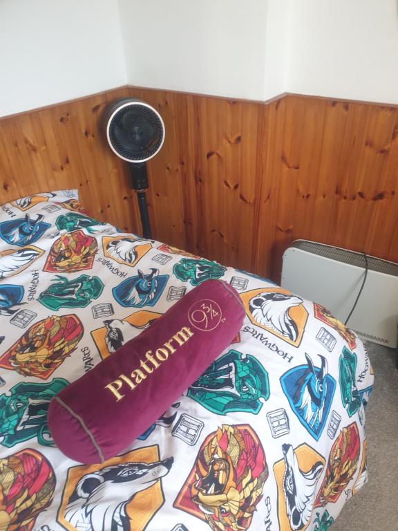 Harry Potter themed Double room in shared house, Garston (updated ...