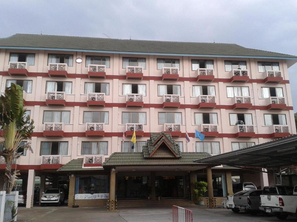 Tokyo Hotel, Ubon Ratchathani (tarifs actualisés, 2026)