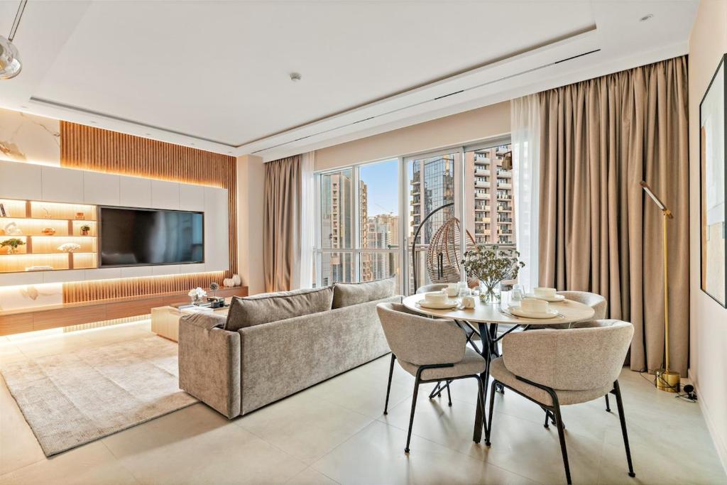 杜拜的FIRST CLASS 1BR Elegance Near Burj Khalifa（2026 年最新房價）