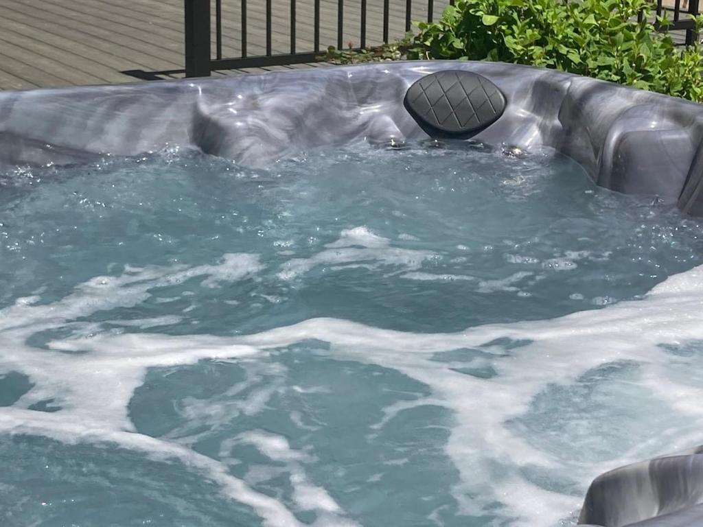 Lux Home 5 min to Train and Airport, Booths Corner (tarifs actualisés ...