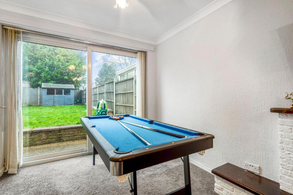 Spacious 4-Bed House, & Prime Location Solihull, Olton (precios ...
