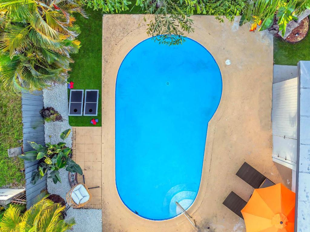 Palm Fiction - Pool and Hard Rock Casino, Driftwood Estates (precios ...