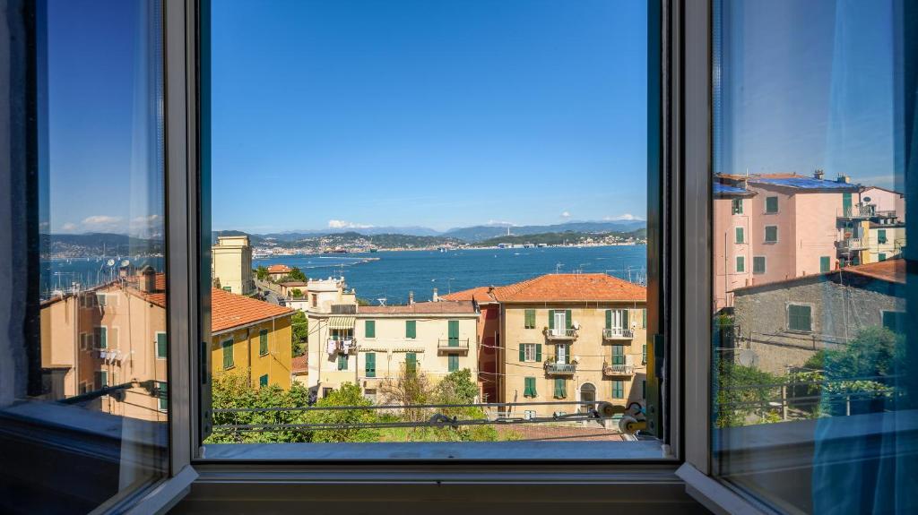 Nisida House 5 Terre, Fezzano (precios actualizados en 2026)