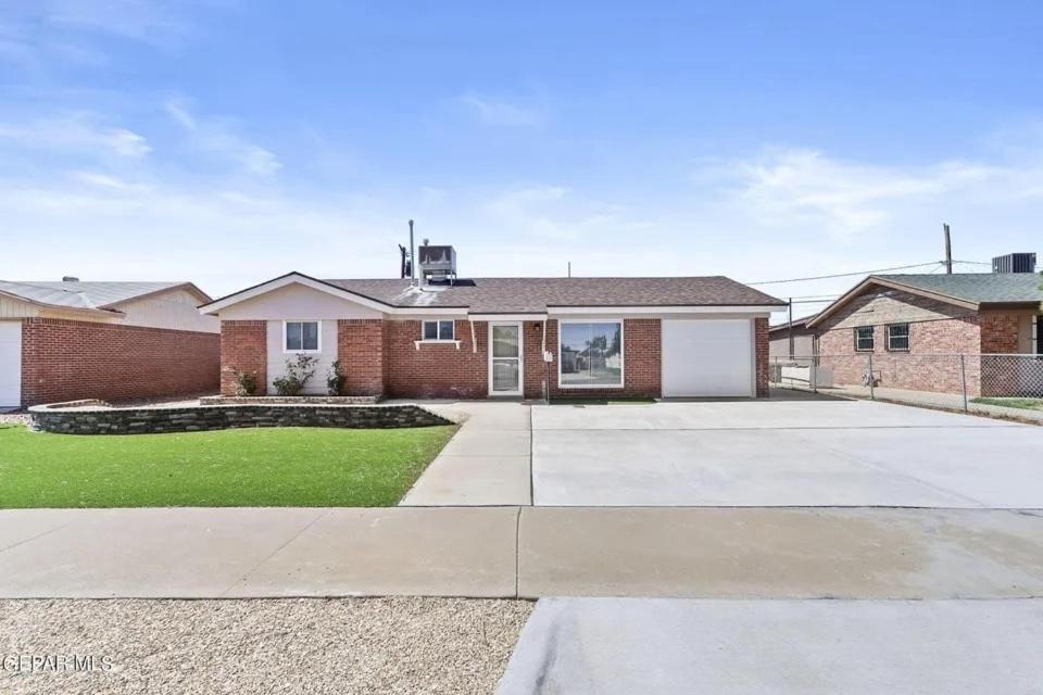 The Blue Door Studio, El Paso (nove cijene za 2026.)