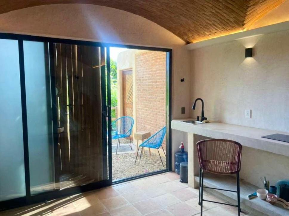 Casa Kino 100 m from Rinconcito Beach, Mazunte, Mazunte (precios ...