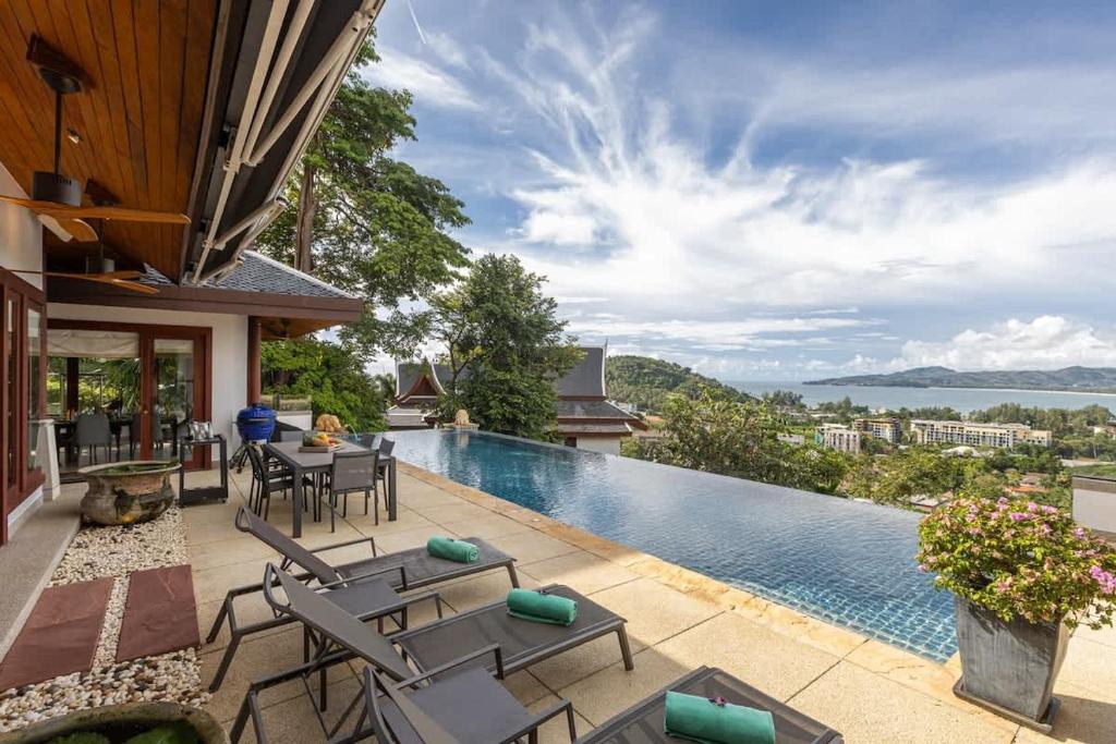 Villa Elan Luxury Surin Villa Panoramic Sea Views, 수린 비치 (2026년 최신 요금)